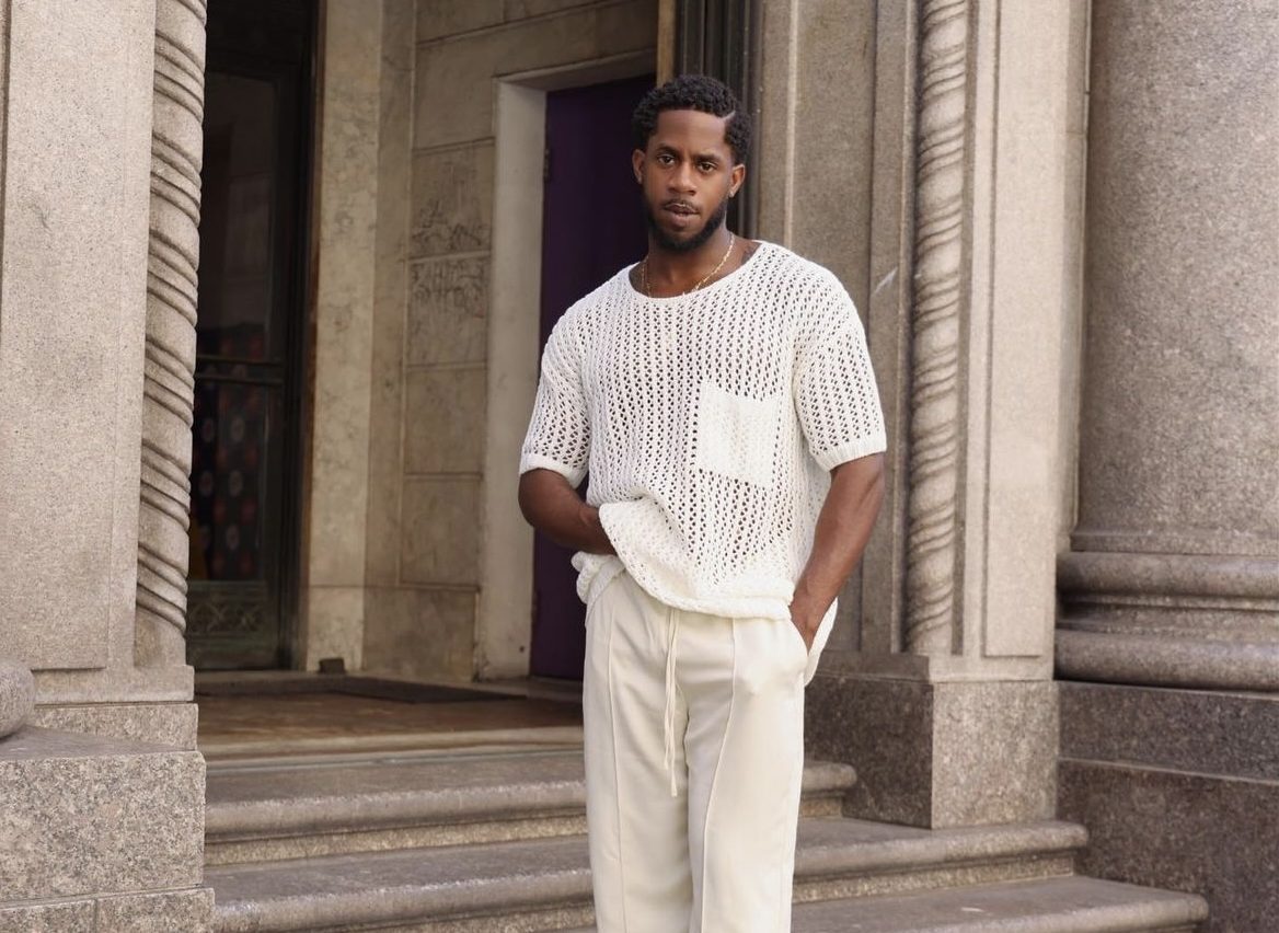 MC Style Inspo: Two-Piece Monochromatic Outfit Ideas | 32 - Modaculture